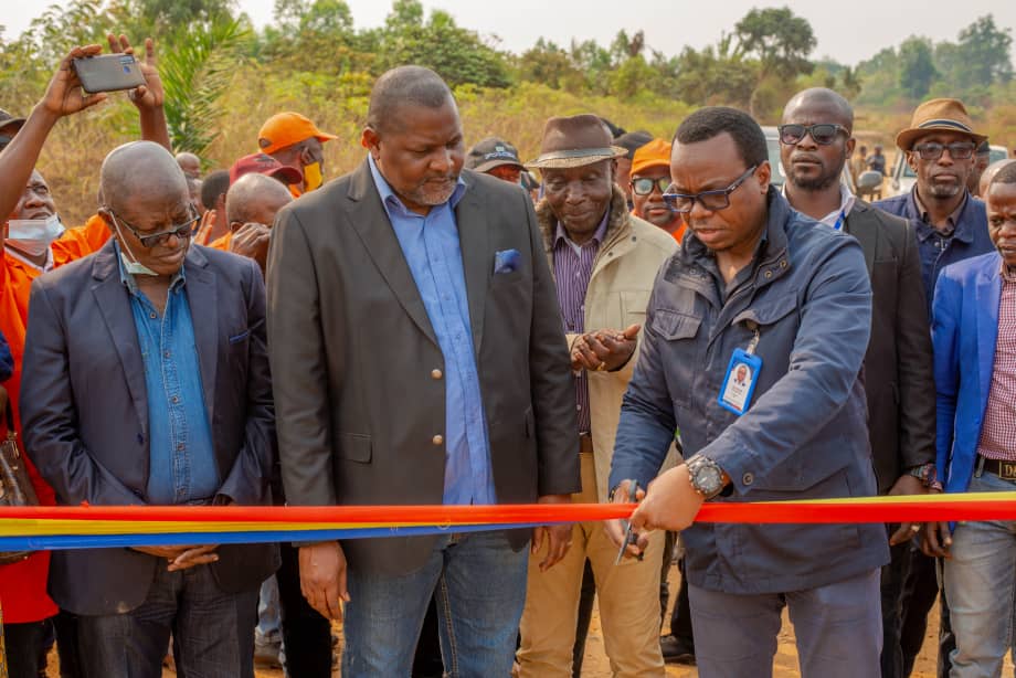 Kongo Central : Guy Bandu inaugure 8 ponts dans les territoires de ...