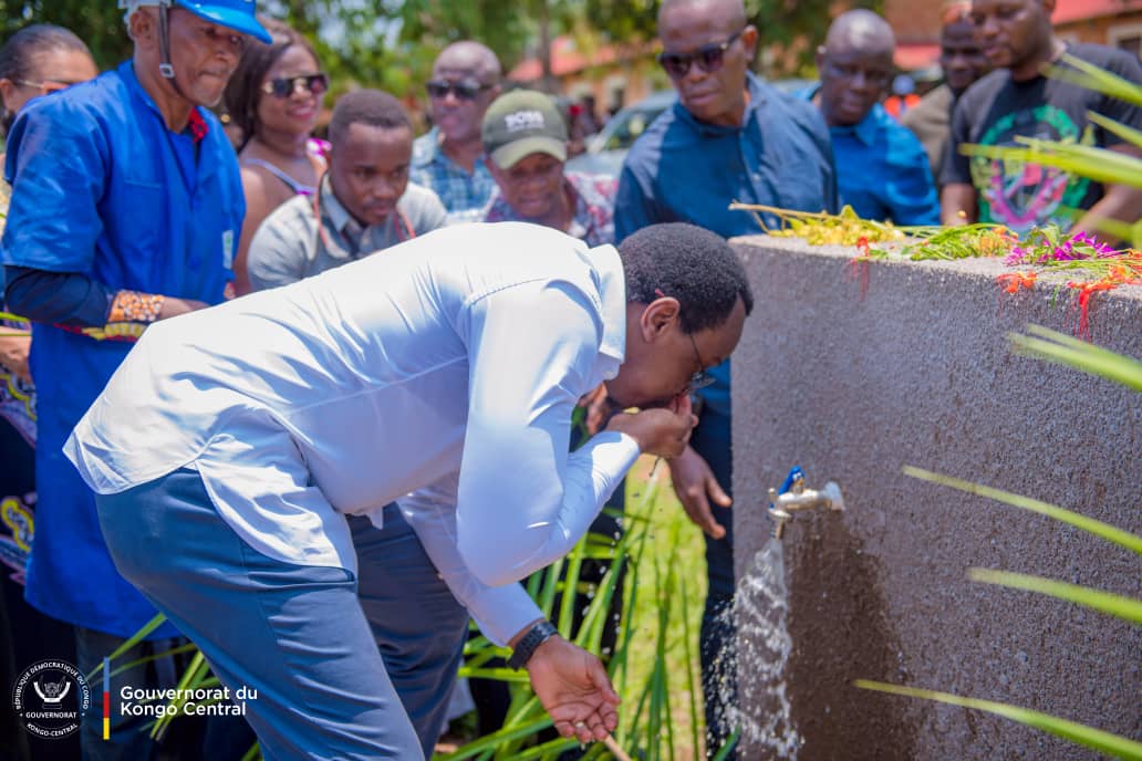 Kongo Central : Guy Bandu a lancé trois forages pour apporter de l'eau ...
