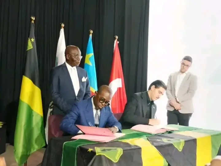 RDC : l'AS Vclub de Kinshasa scelle un partenariat avec Milvest - Kongo ...