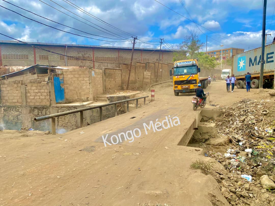 Alerte sur l’état délabré du pont Caricom situé sur la route Ango-Ango ...