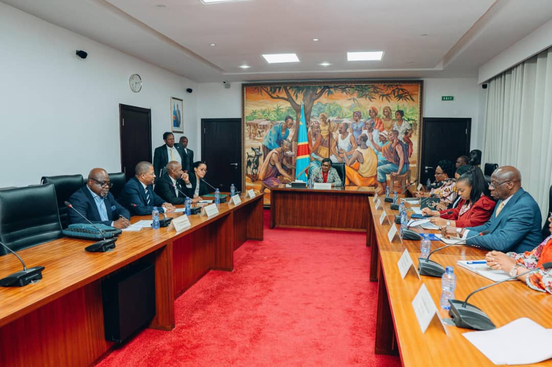 RDC : le gouvernement lance une campagne nationale pour sensibiliser la jeunesse sur la guerre ...